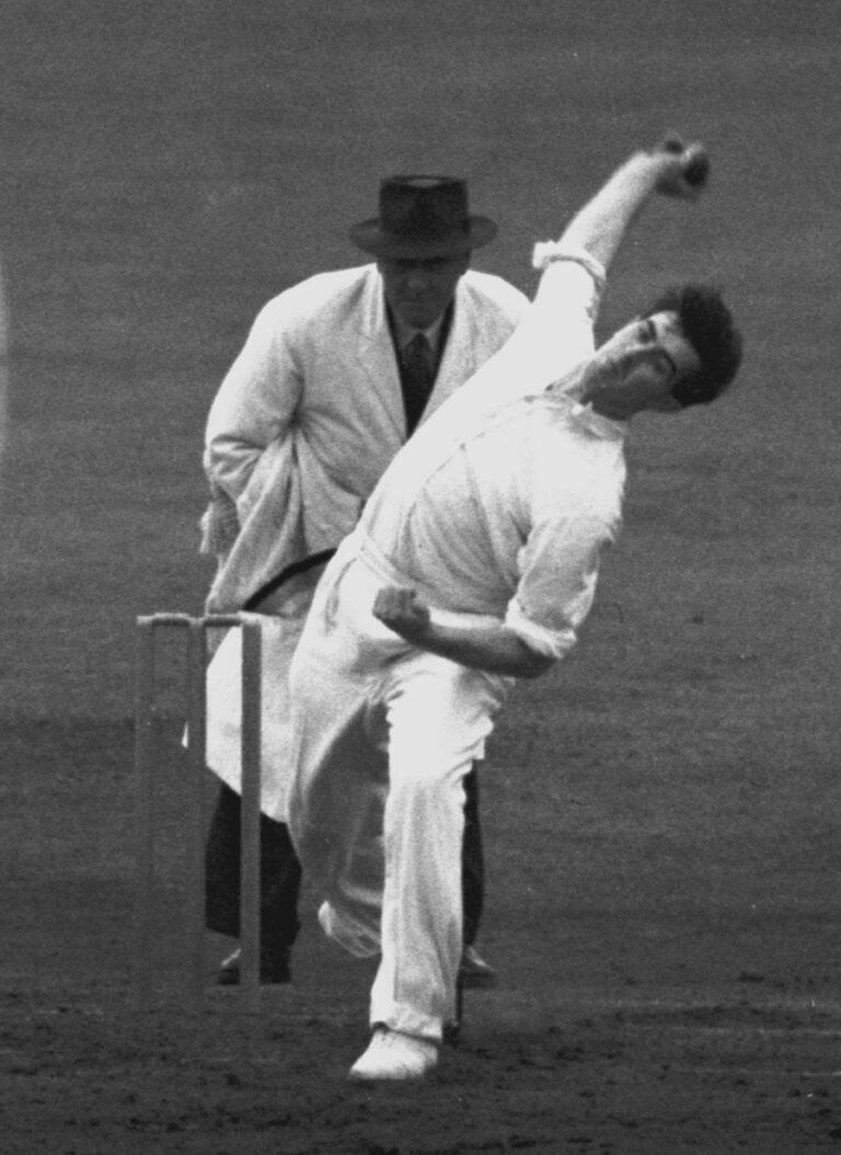Fred Trueman: Bio, Career Stats & Records - 7cric Blog