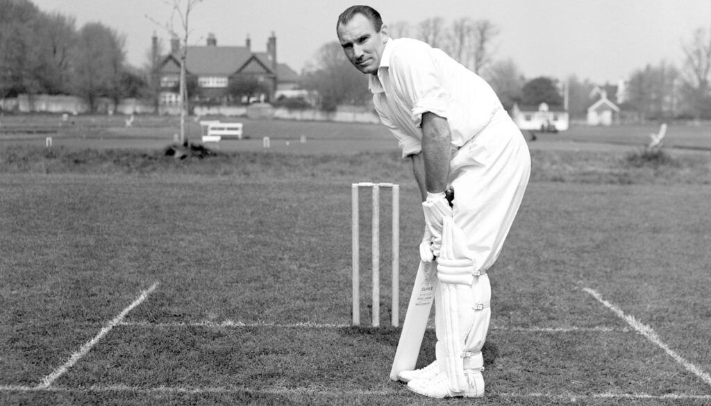 Sir Richard Hadlee: Bio, Career Stats & Records - 7cric Blog